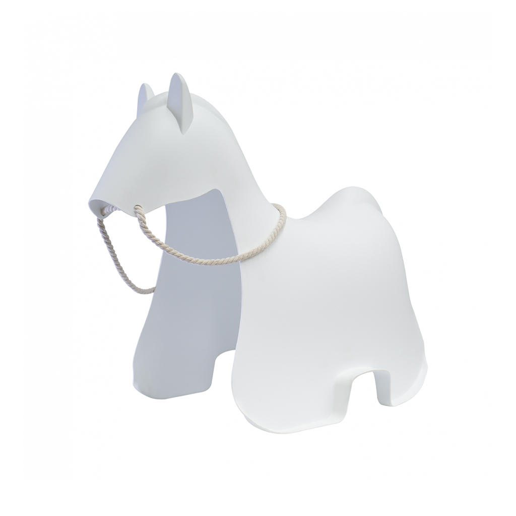 Taburete Potro para niños - Nativa Interiorismo 2025